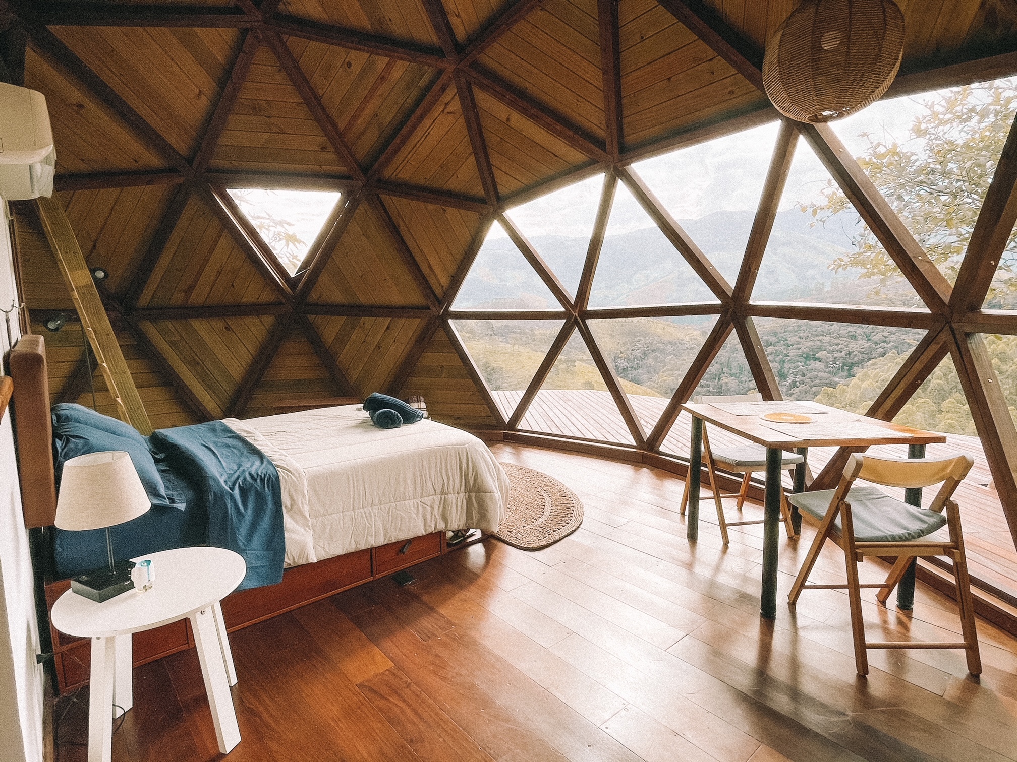 Hospedagem em um Domo Geodésico - Sonhando e Viajando